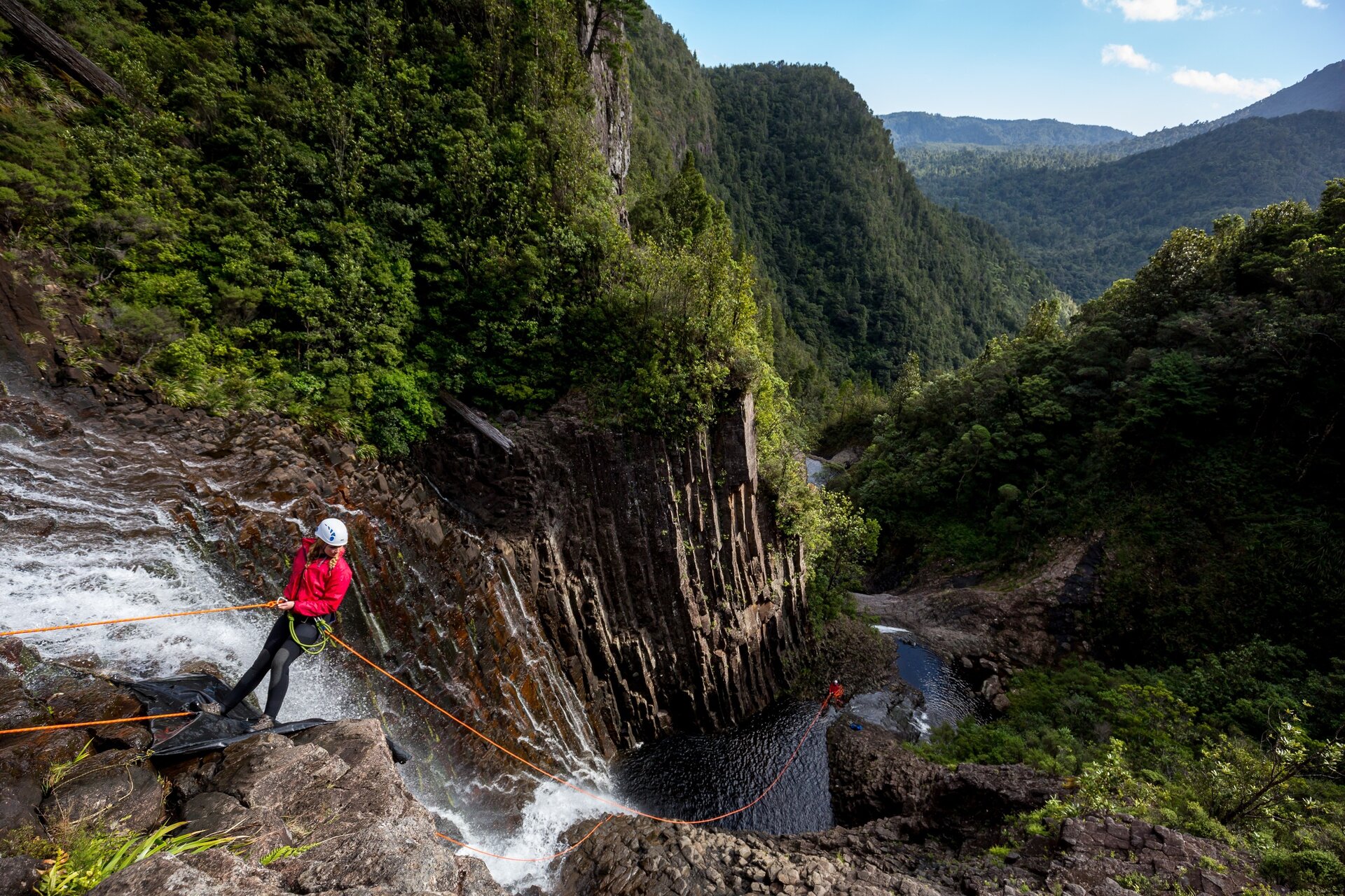 CanyoNZ | Canyoning New Zealand style: Abseil-Zipline-Jump-Swim